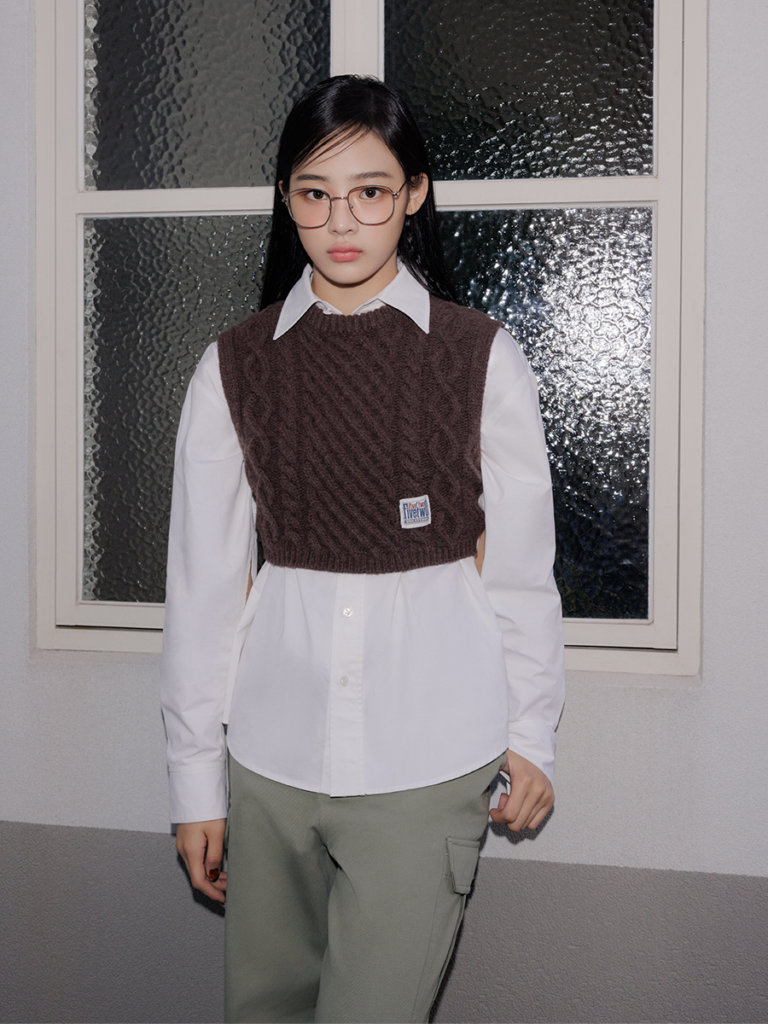 오아이오아이, 뉴진스의 22FW 새 화보 공개 | 더블유 코리아 (W Korea)