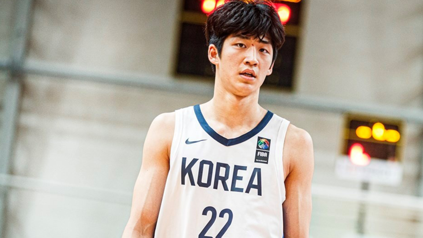 농구선수 여준석, 미국 명문 곤자가대 합류 | 더블유 코리아 (W Korea)